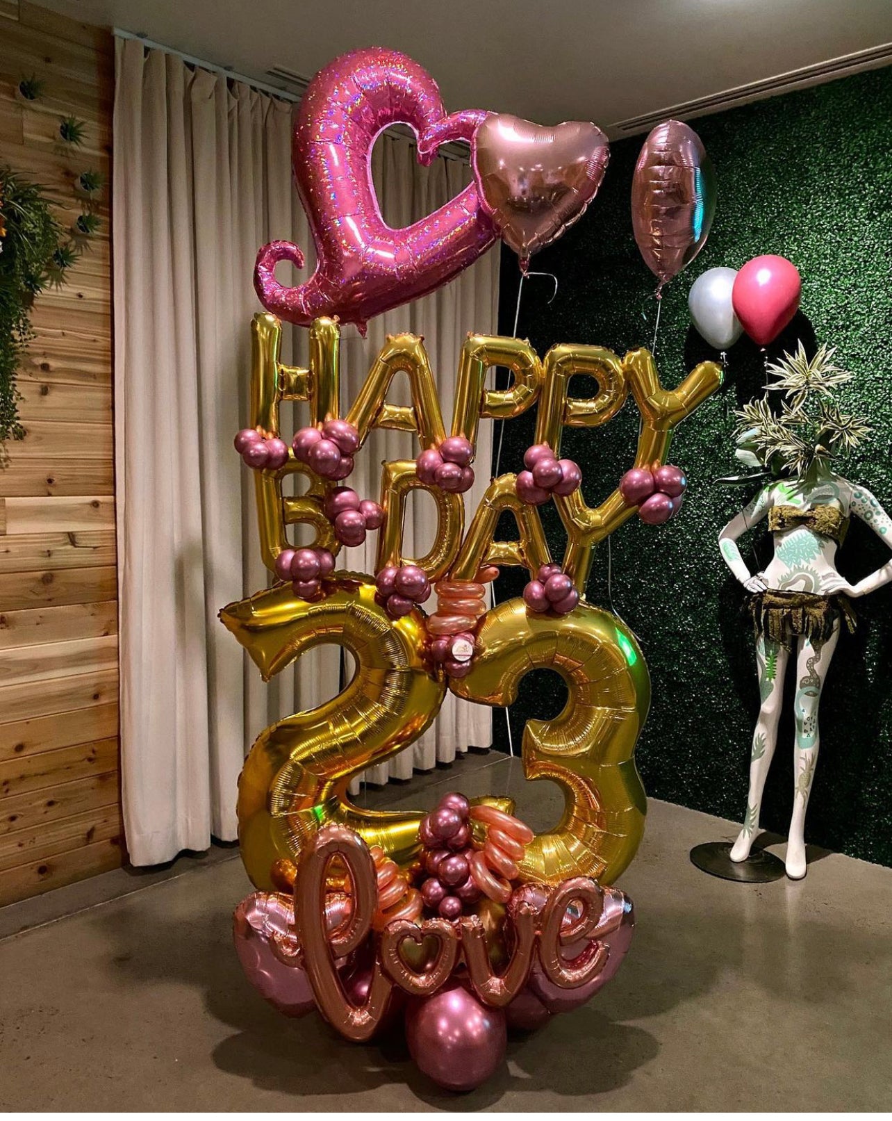 BALLOON BOUQUET HAPPY B-DAY (click to see more photos) – rainbowballoons